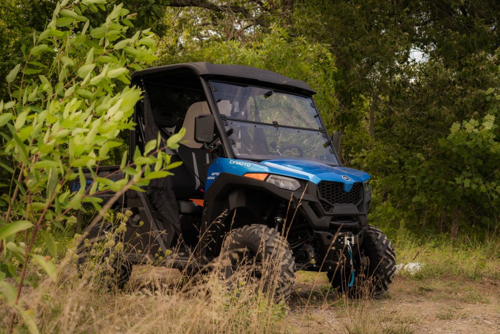 CF MOTO UForce 600 Fold Down Windshield •Fits 2021-Up - RAD Accessories